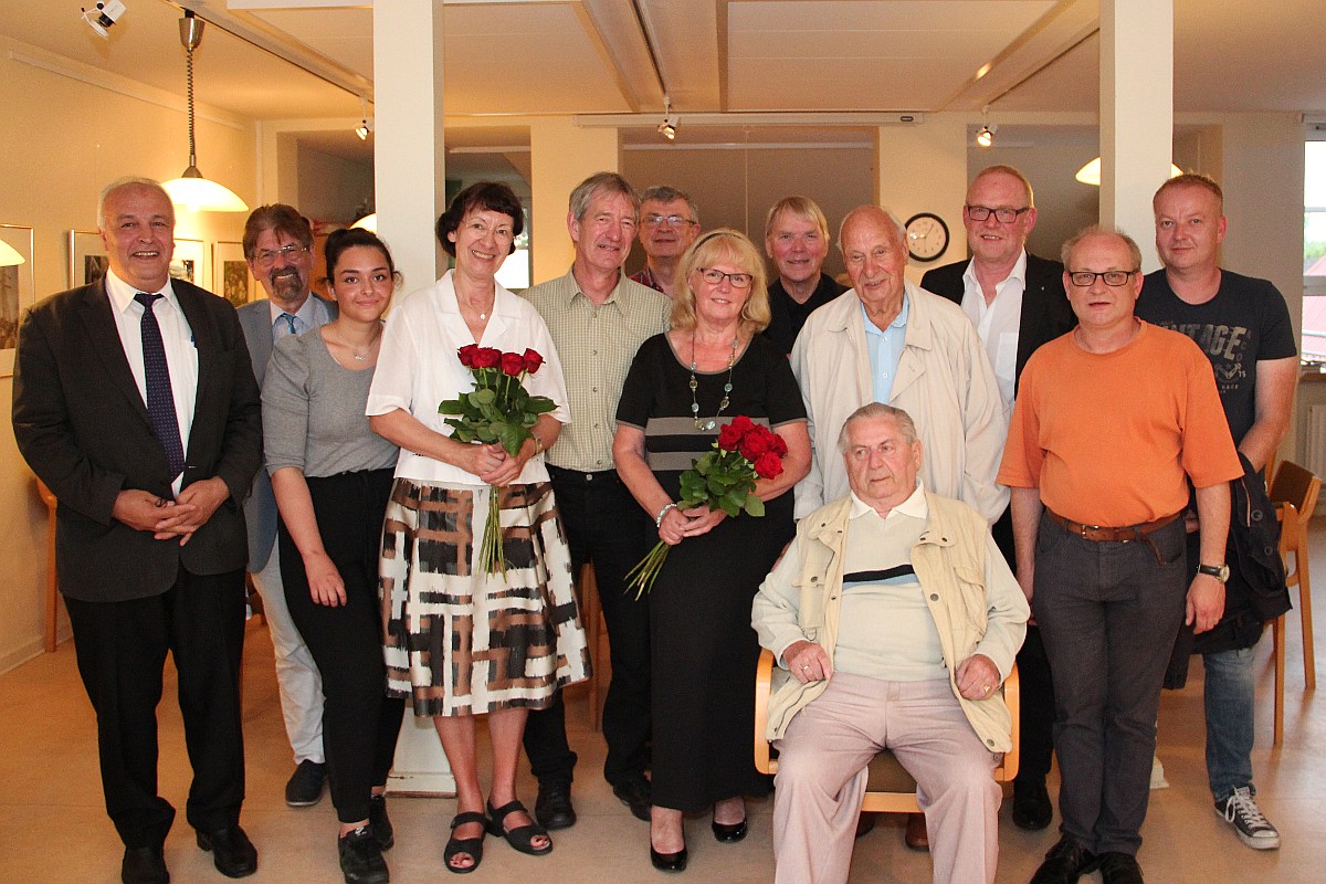Gratulation an den neuen Vorstand des Ortsvereins Gadeland › SPD Neumünster